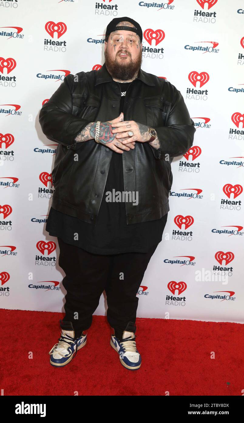 Jelly roll singer hi-res stock photography and images - Alamy