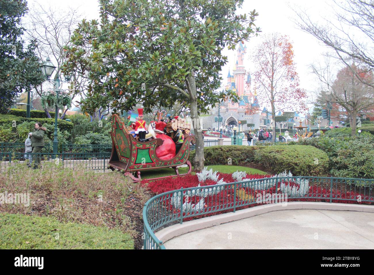 Disney toon studio paris hi-res stock photography and images - Alamy