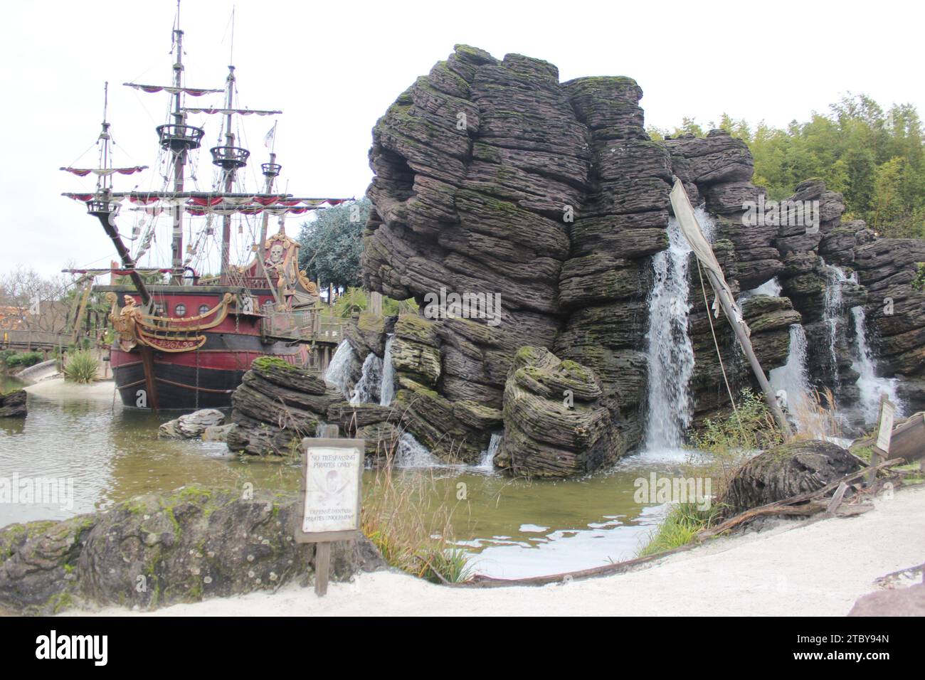 Disney toon studio paris hi-res stock photography and images - Alamy