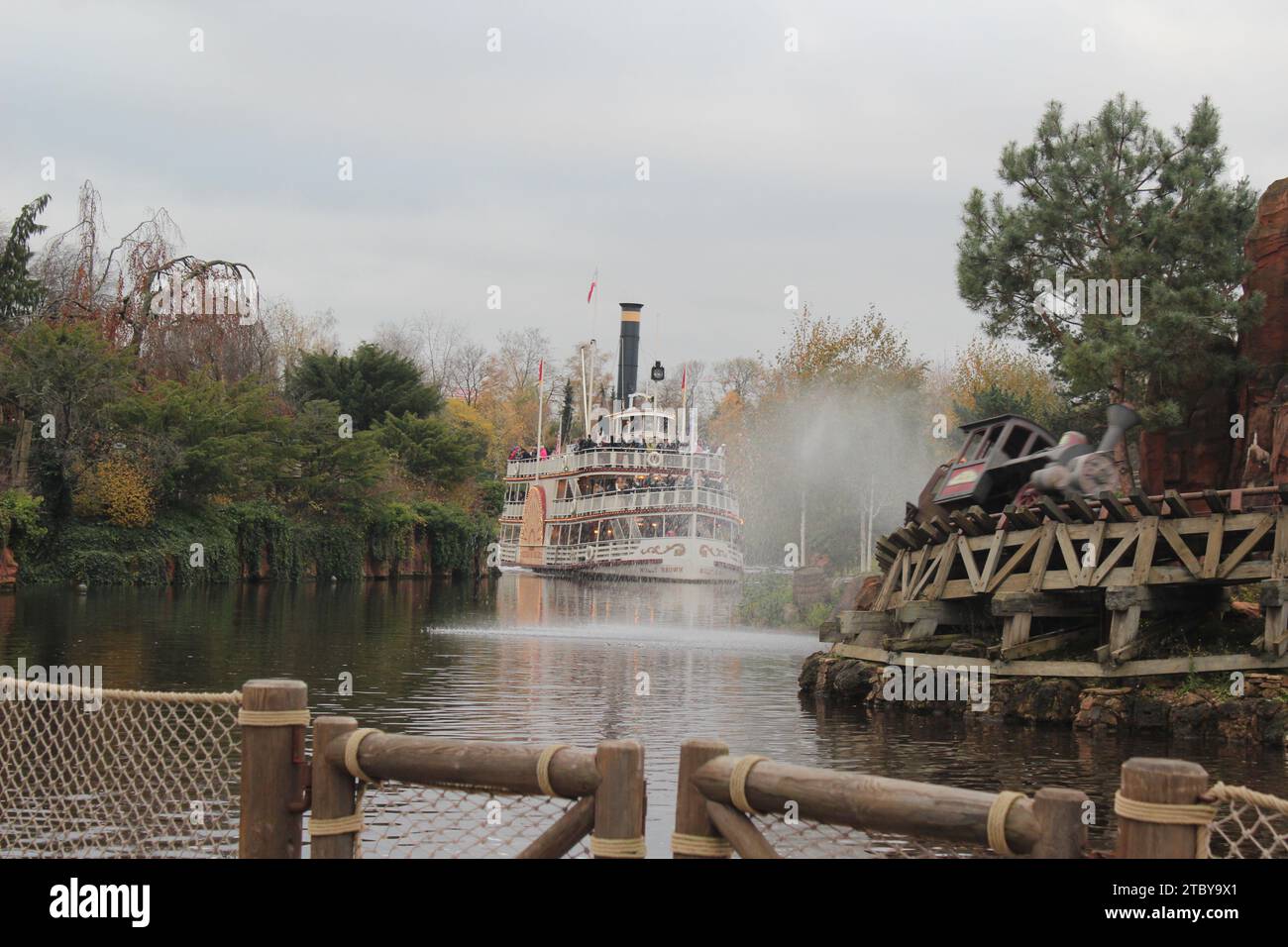 Disney toon studio paris hi-res stock photography and images - Alamy