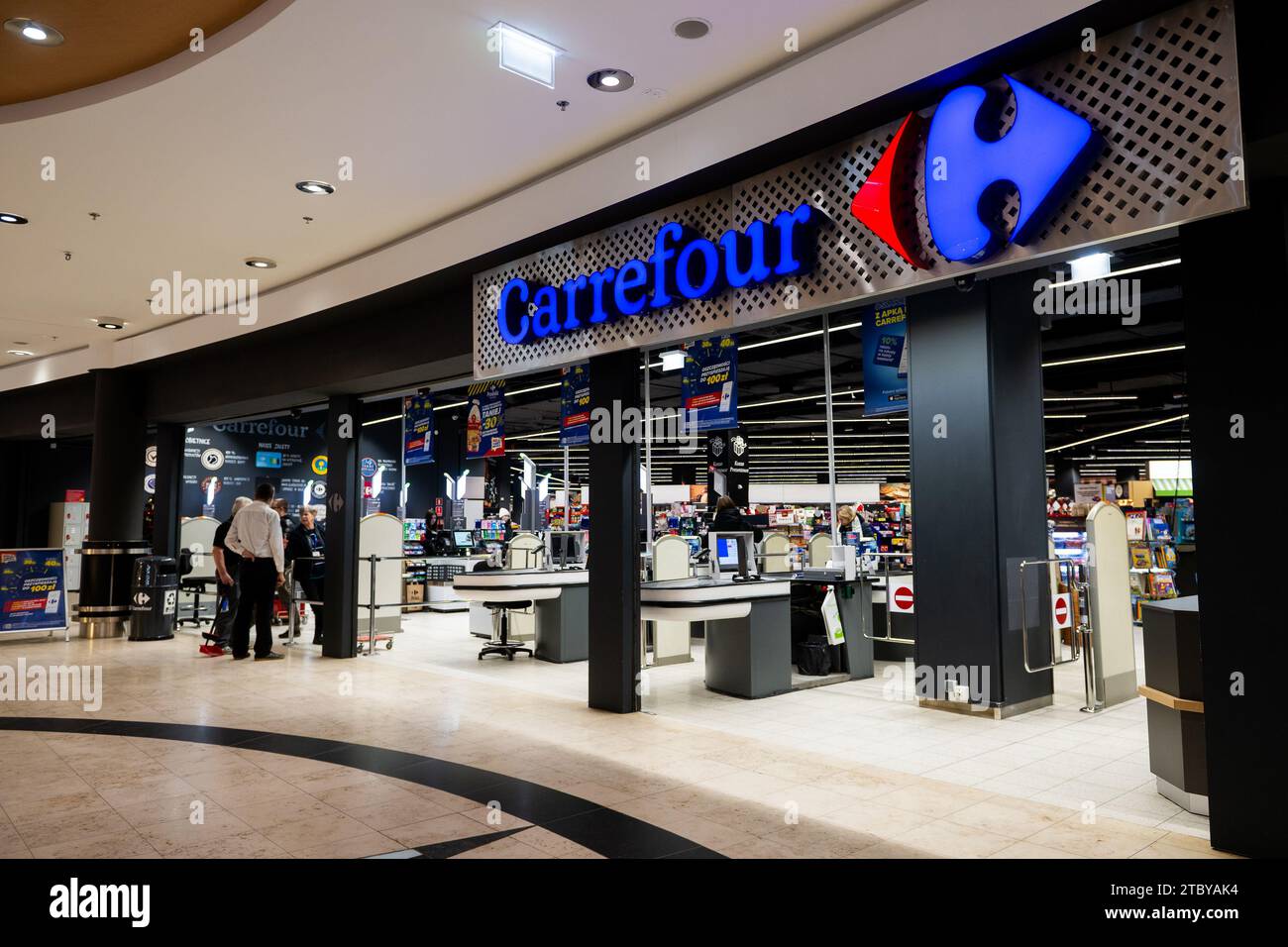 Carrefour store seen inside a shopping mall in Gdansk Stock Photo - Alamy