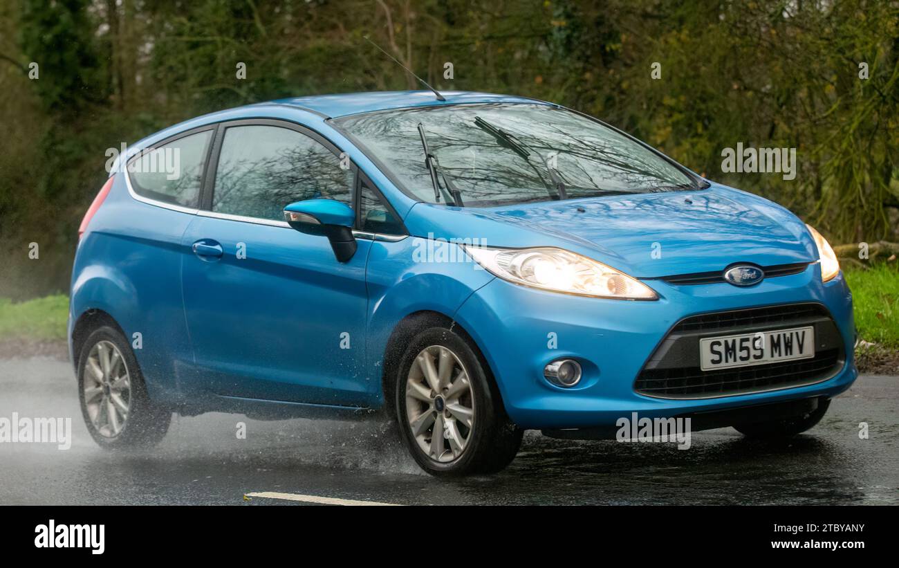 Milton Keynes,Bucks,UK - Dec 9th 2023: 2009 blue Ford Fiesta car ...