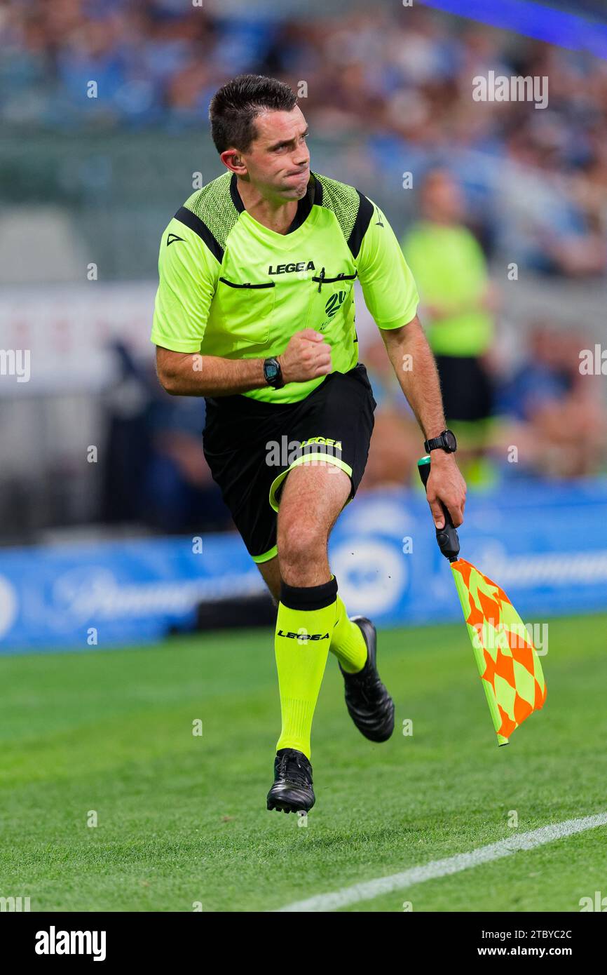 Sydney, Australia. 09th Dec, 2023. Assistant referee, Matthew McOrist ...