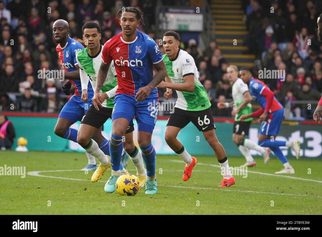 LONDON, ENGLAND - DECEMBER 09: Chris Richards of Crystal Palace on the ...