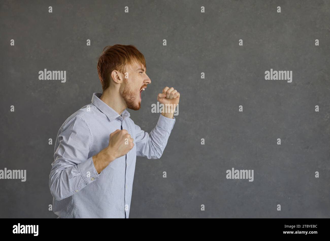 Side view angry aggressive hi-res stock photography and images - Alamy