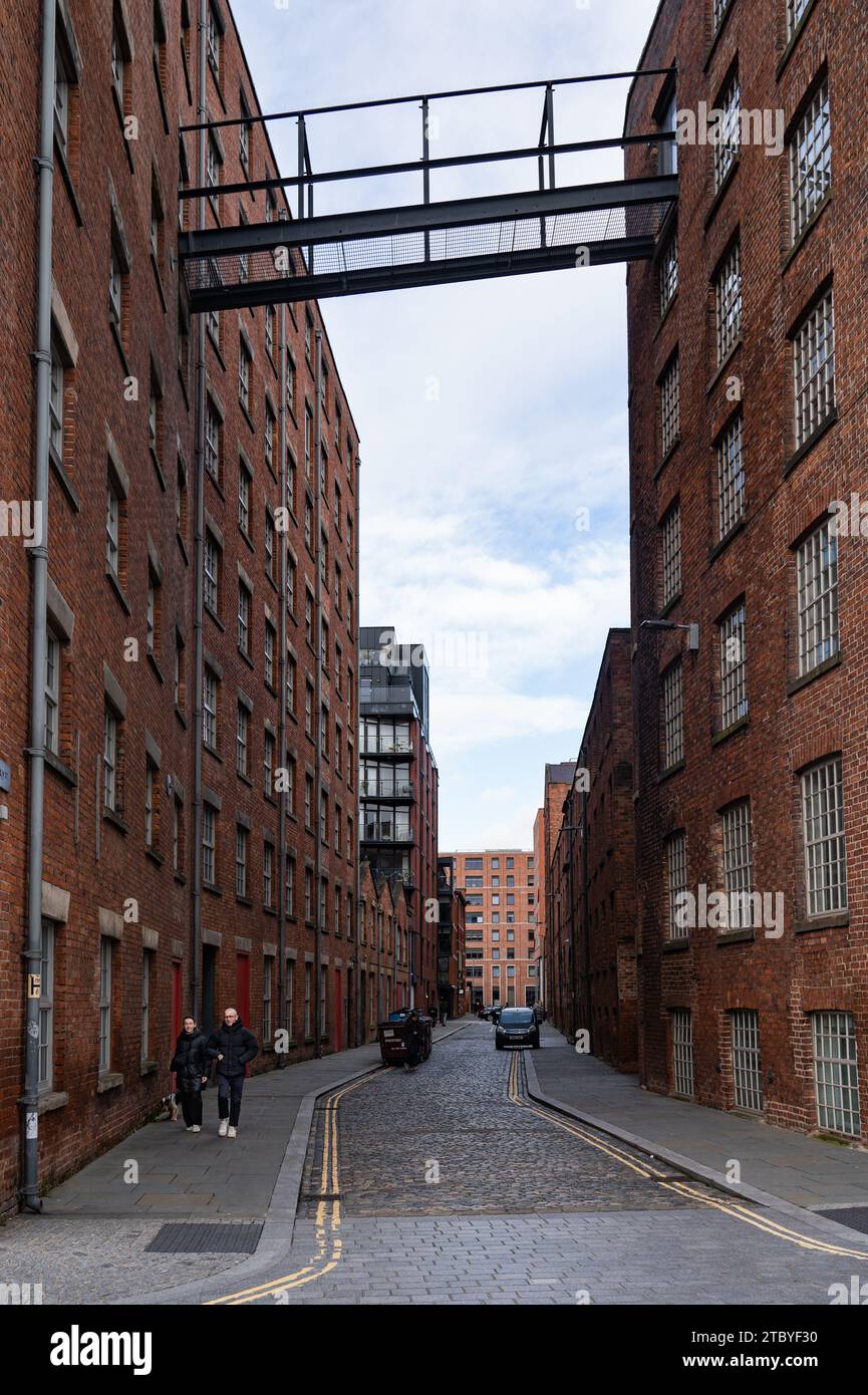 Manchester ancoats warehouses hi-res stock photography and images - Alamy