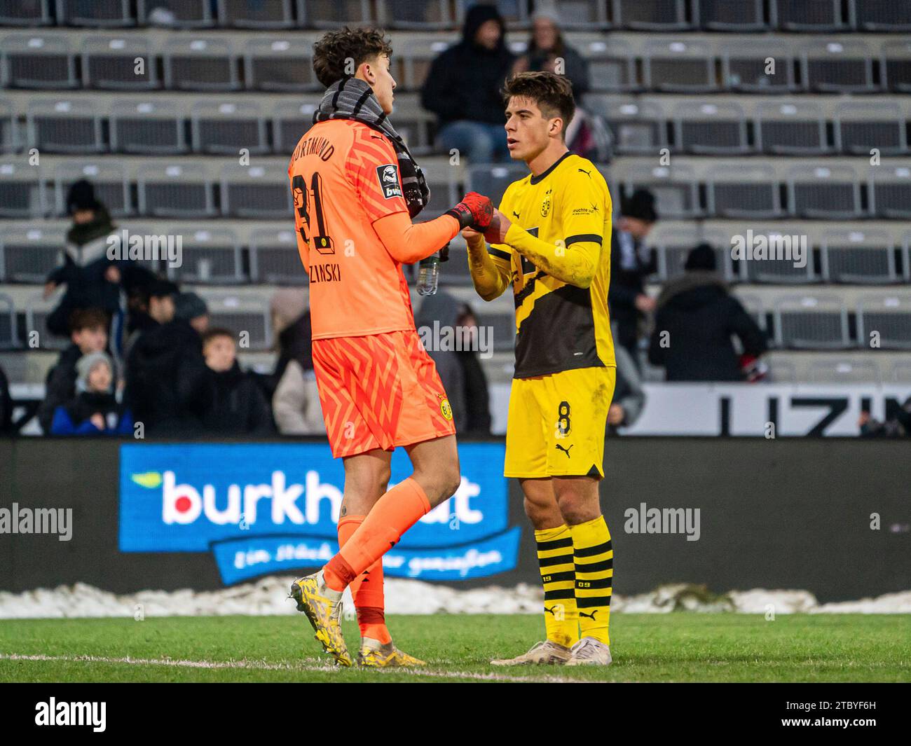 Aalen, Deutschland. 09th Dec, 2023. Silas Ostrzinski (Borussia Dortmund ...