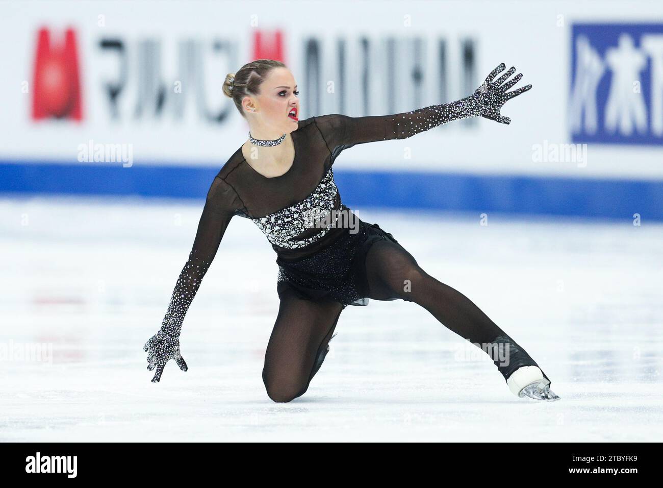 Beijing, China. 9th Dec, 2023. Loena Hendrickx of Belgium performs ...