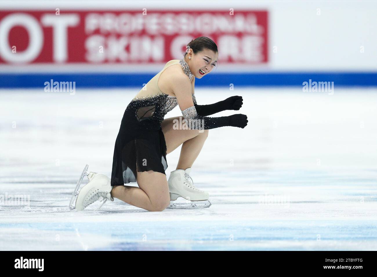 Beijing, China. 9th Dec, 2023. Sakamoto Kaori of Japan reacts after the ...