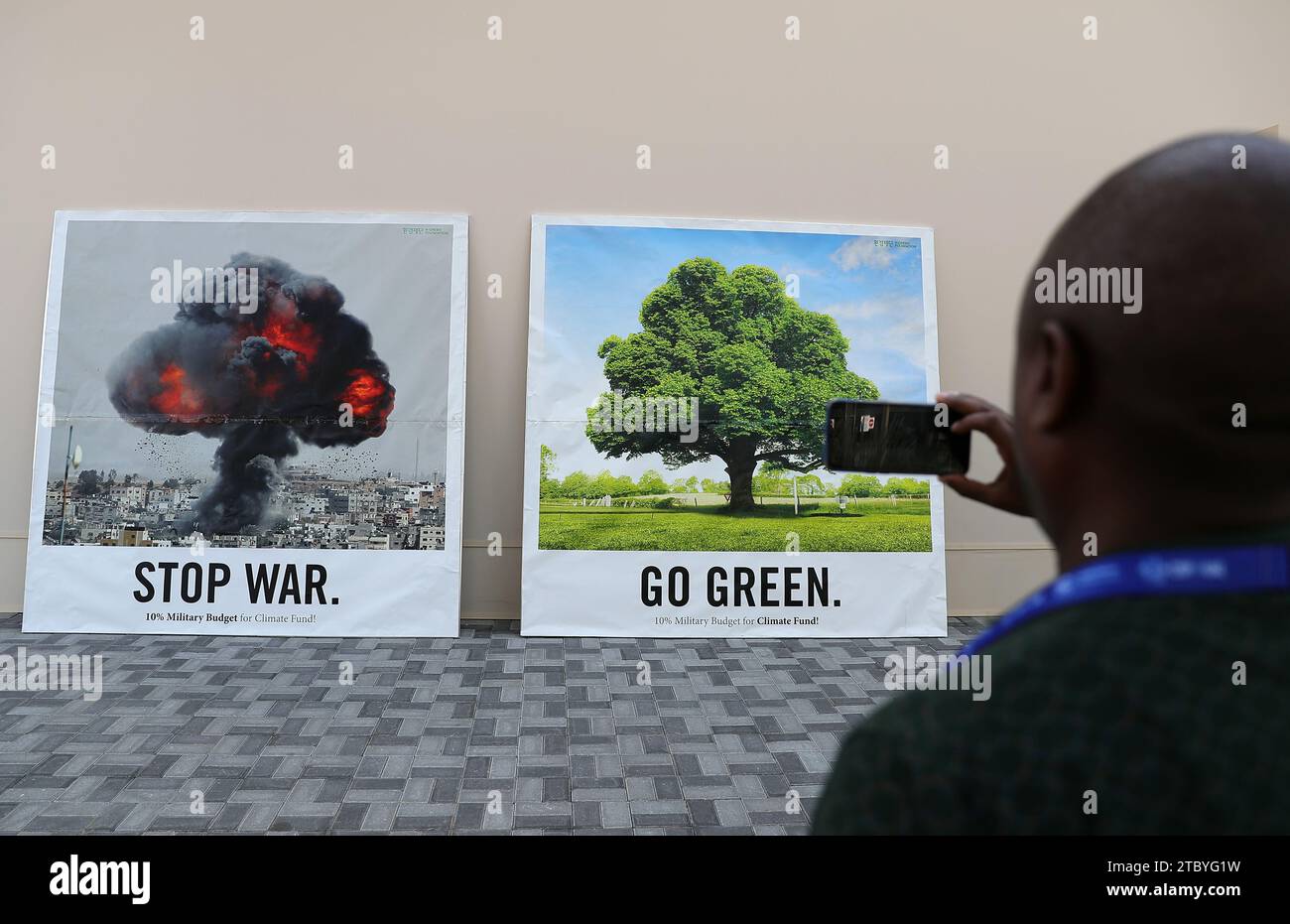 Un cop28 hi-res stock photography and images - Alamy