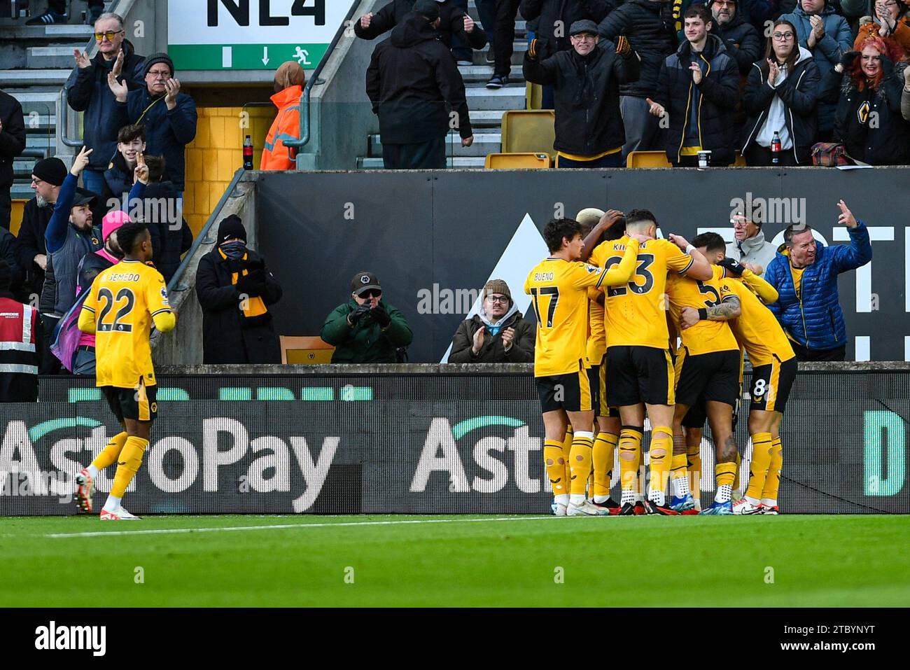 9th December 2023; Molineux Stadium, Wolverhampton, West Midlands ...