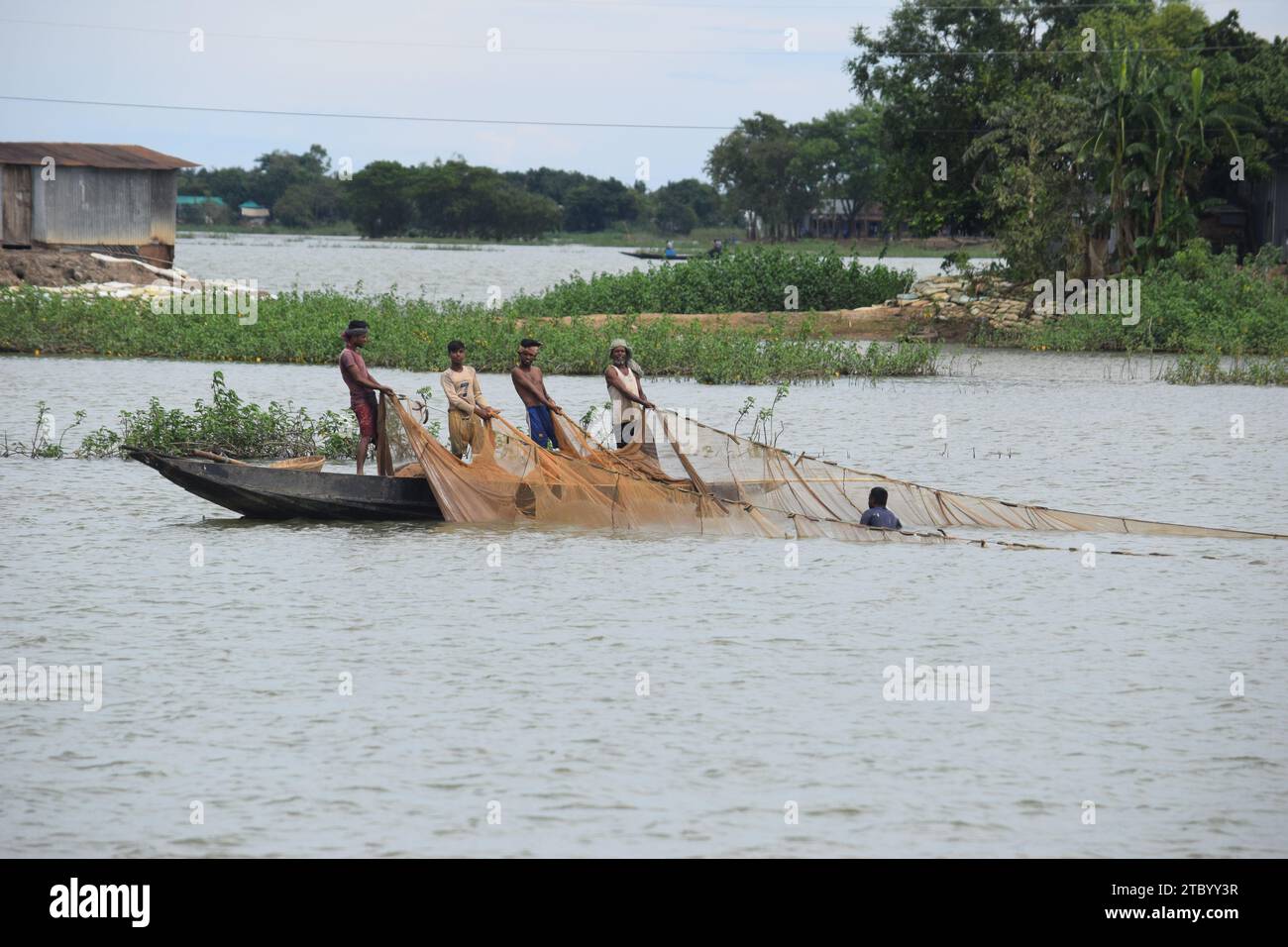 Livelihood of the people of Tanguar Haor in the foothills of Meghalaya ...