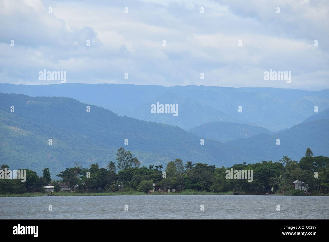 Meghalaya mountains hi-res stock photography and images - Alamy