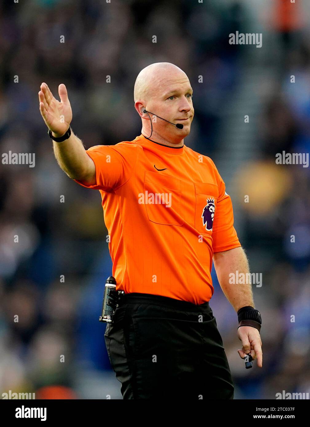 Referee Simon Hooper during the Premier League match at The AMEX ...