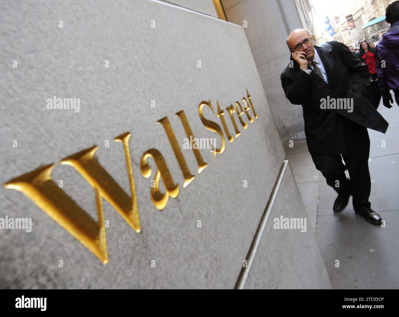 Gold street new york hi-res stock photography and images - Alamy