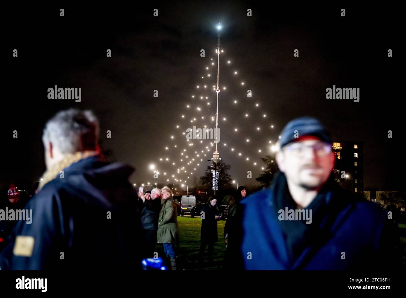 IJSSELSTEIN - The lights in the 'largest Christmas tree in the ...