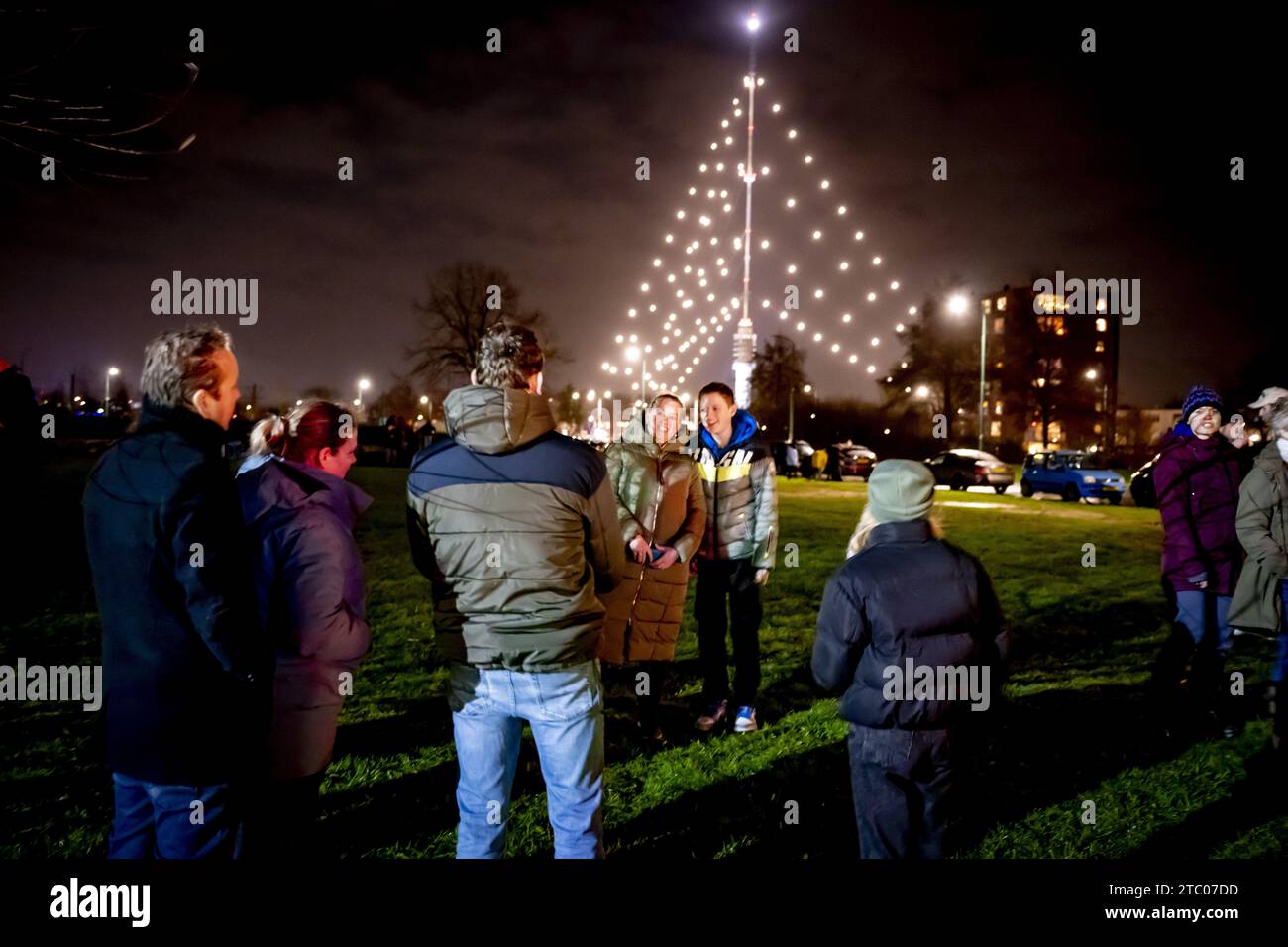 IJSSELSTEIN - The lights in the 'largest Christmas tree in the ...