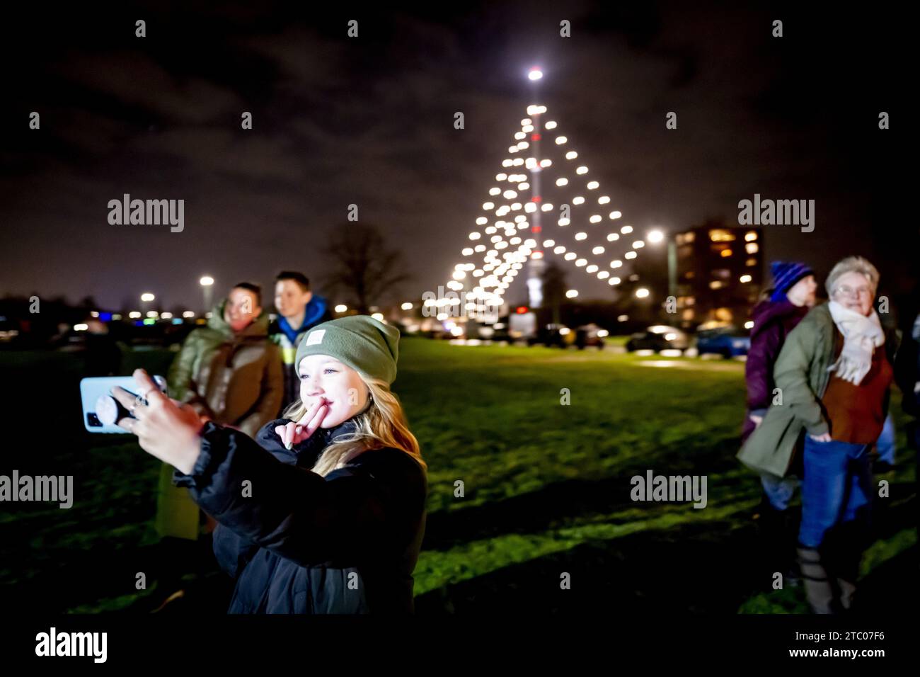 IJSSELSTEIN - The lights in the 'largest Christmas tree in the ...
