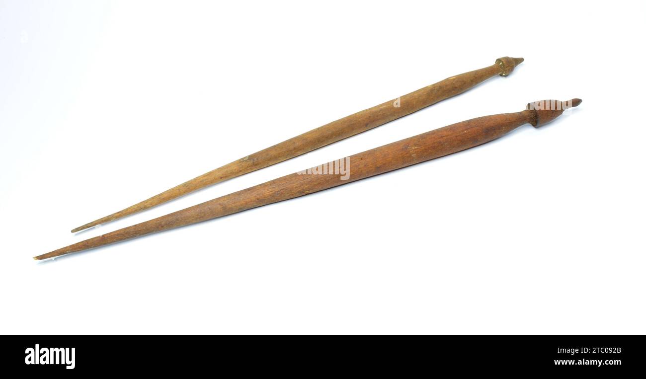 Wooden spindles hi-res stock photography and images - Alamy