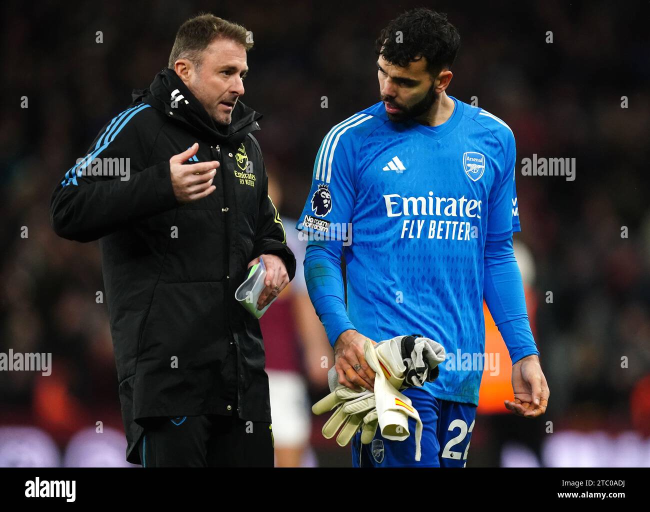 Arsenal goalkeeping coach Inaki Cana Pavon commiserates with goalkeeper ...