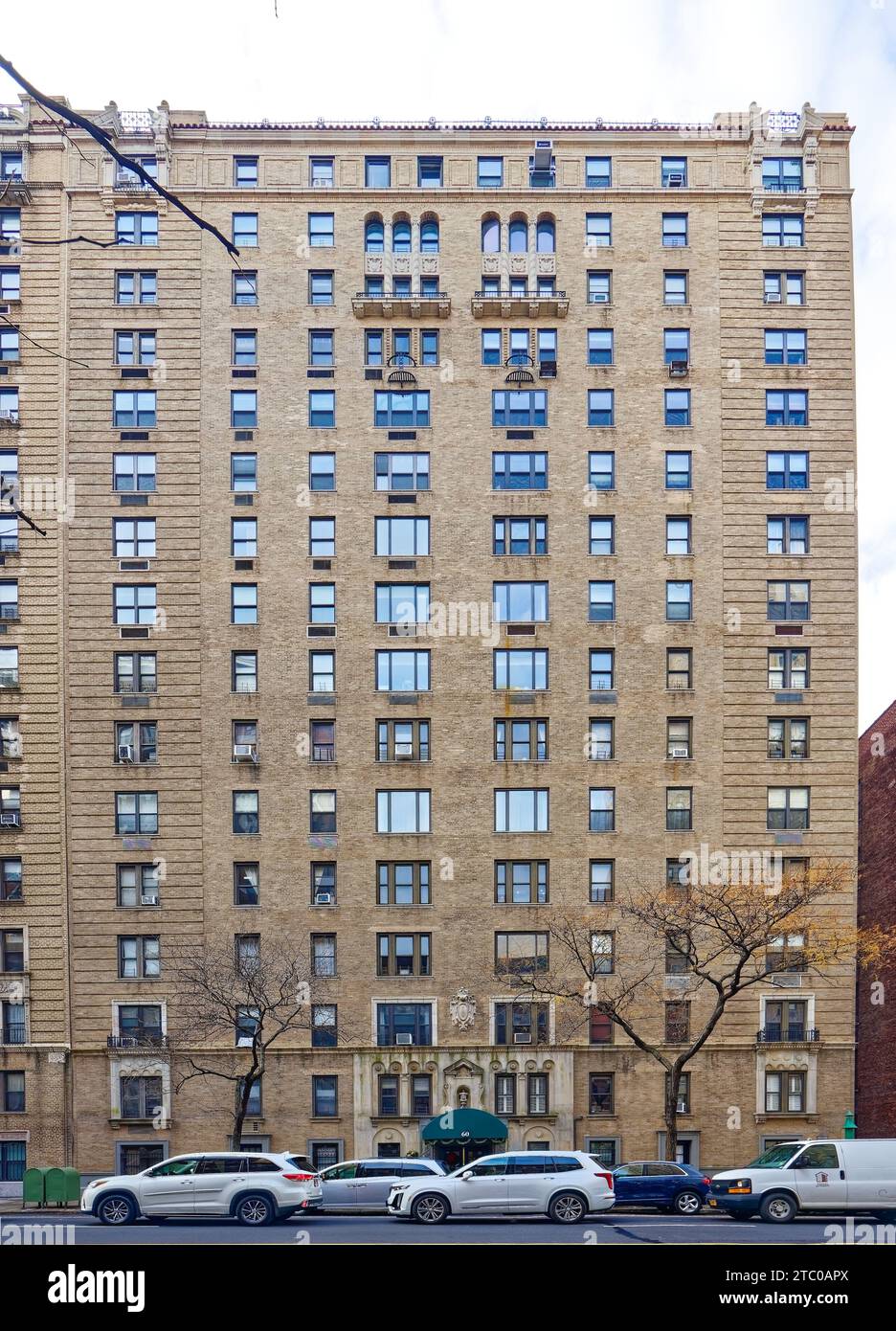 Emery Roth designed 60 E 96th Street in Manhattan’s Upper East Side ...