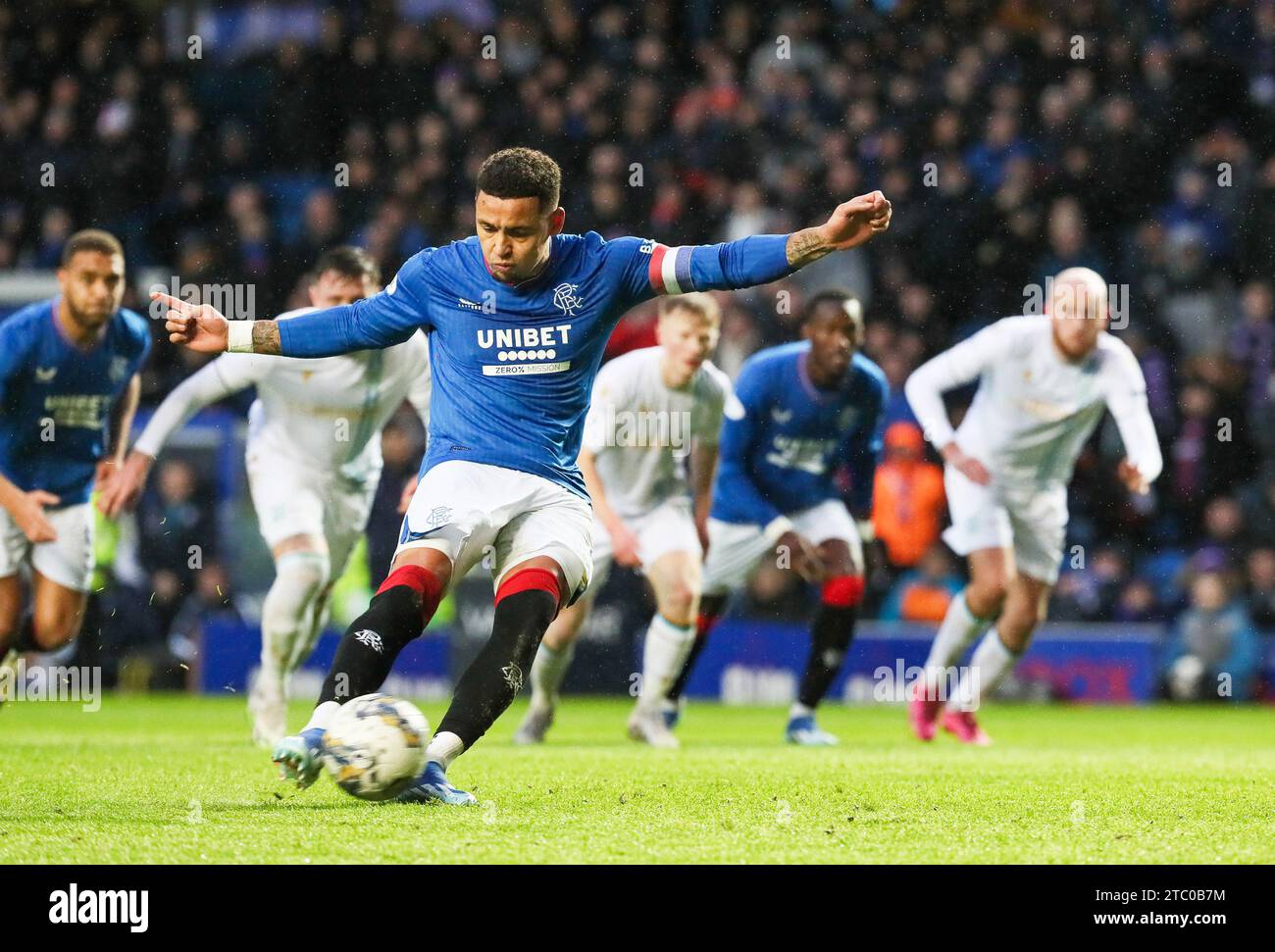 Glasgow, UK. 09 Dec 23. Glasgow, UK. Rangers play Dundee at Ibrox ...