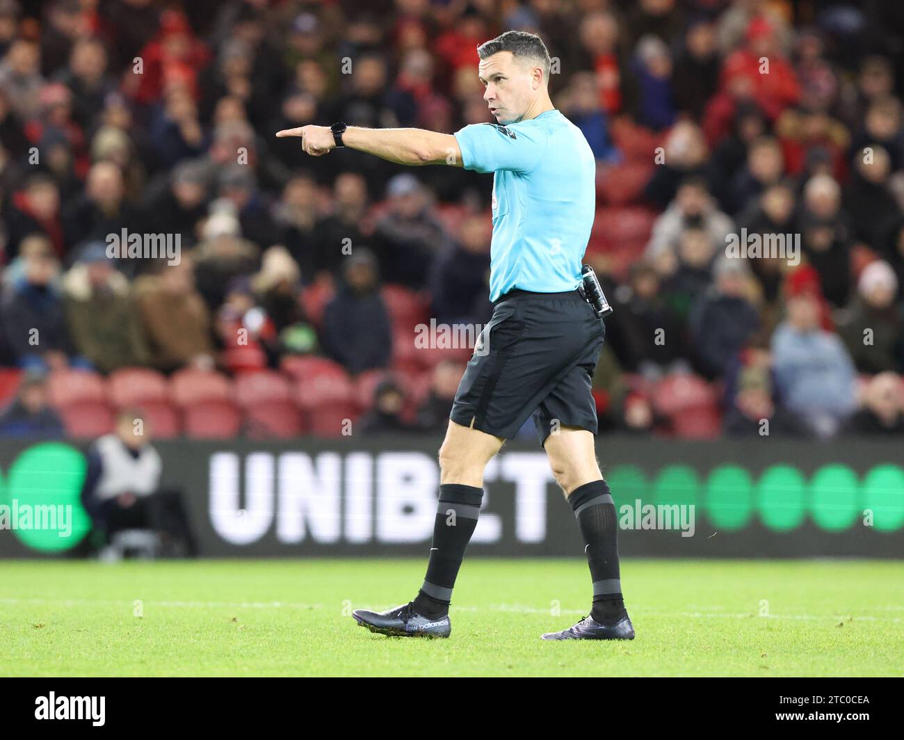 Referee Dean Whitestone during the Sky Bet Championship match ...