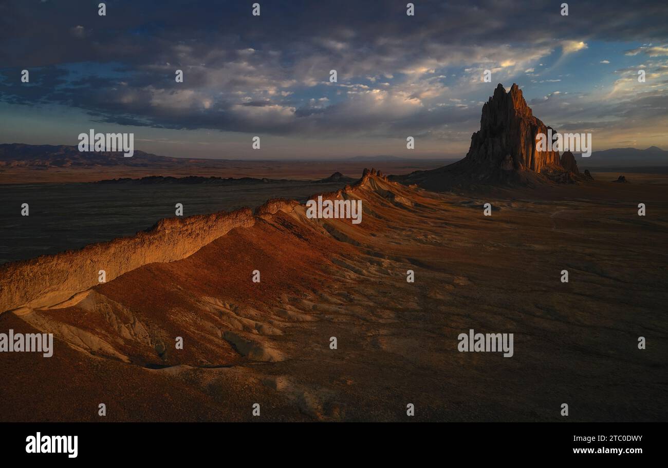 Ship rock in new mexico hi-res stock photography and images - Alamy