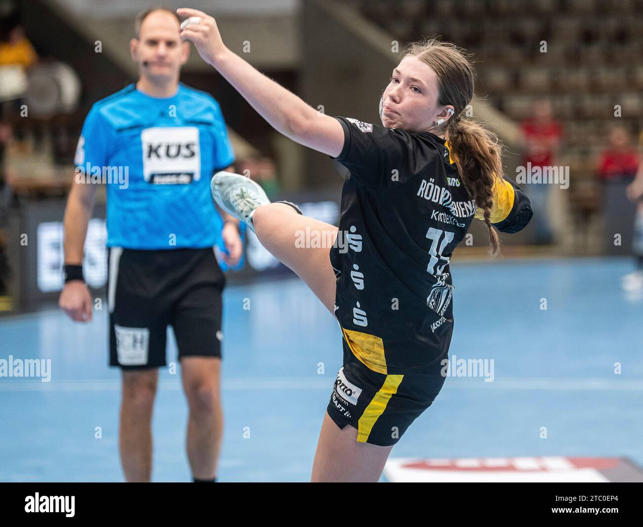 2 handball bundesliga frauen hi-res stock photography and images - Alamy