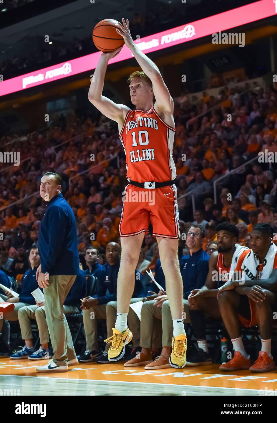 KNOXVILLE, TN - DECEMBER 09: Illinois Fighting Illini guard Luke Goode ...