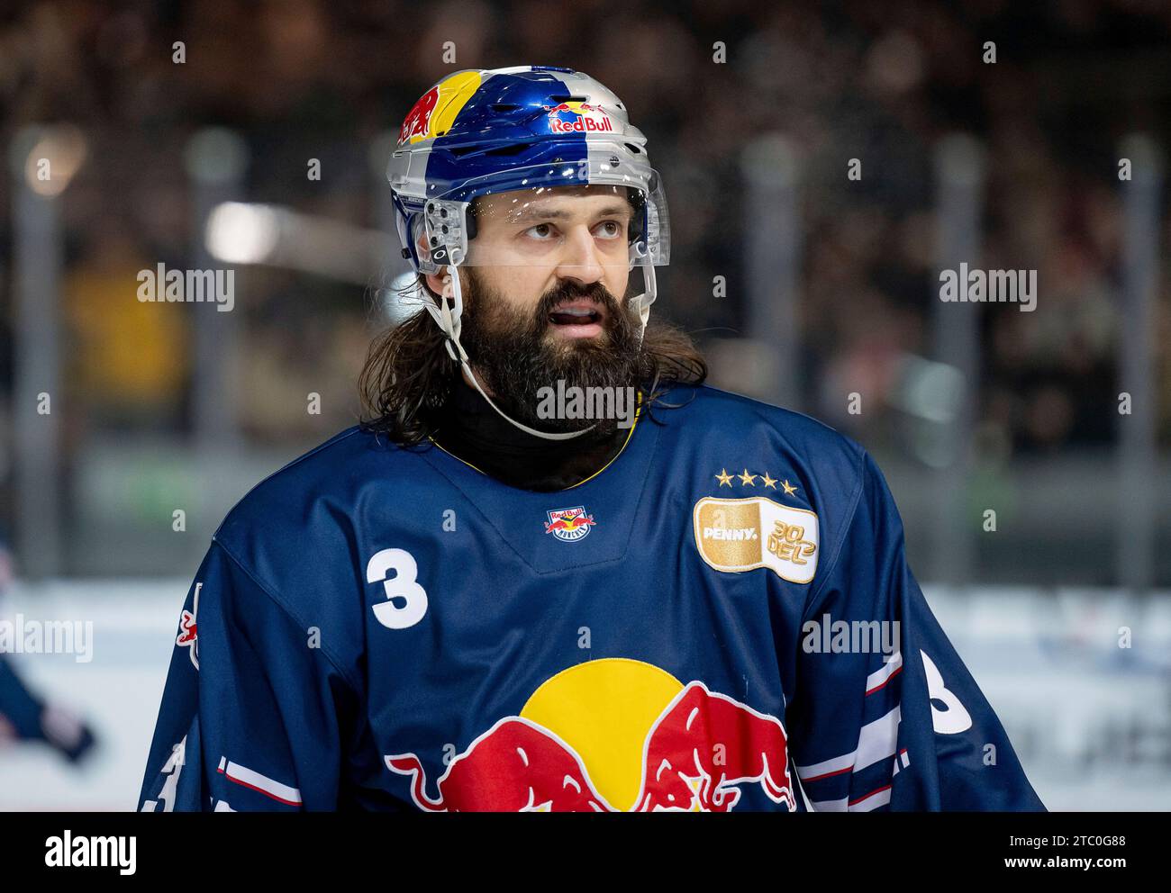 Muenchen, Deutschland. 08th Dec, 2023. Dominik Bittner (EHC Red Bull ...