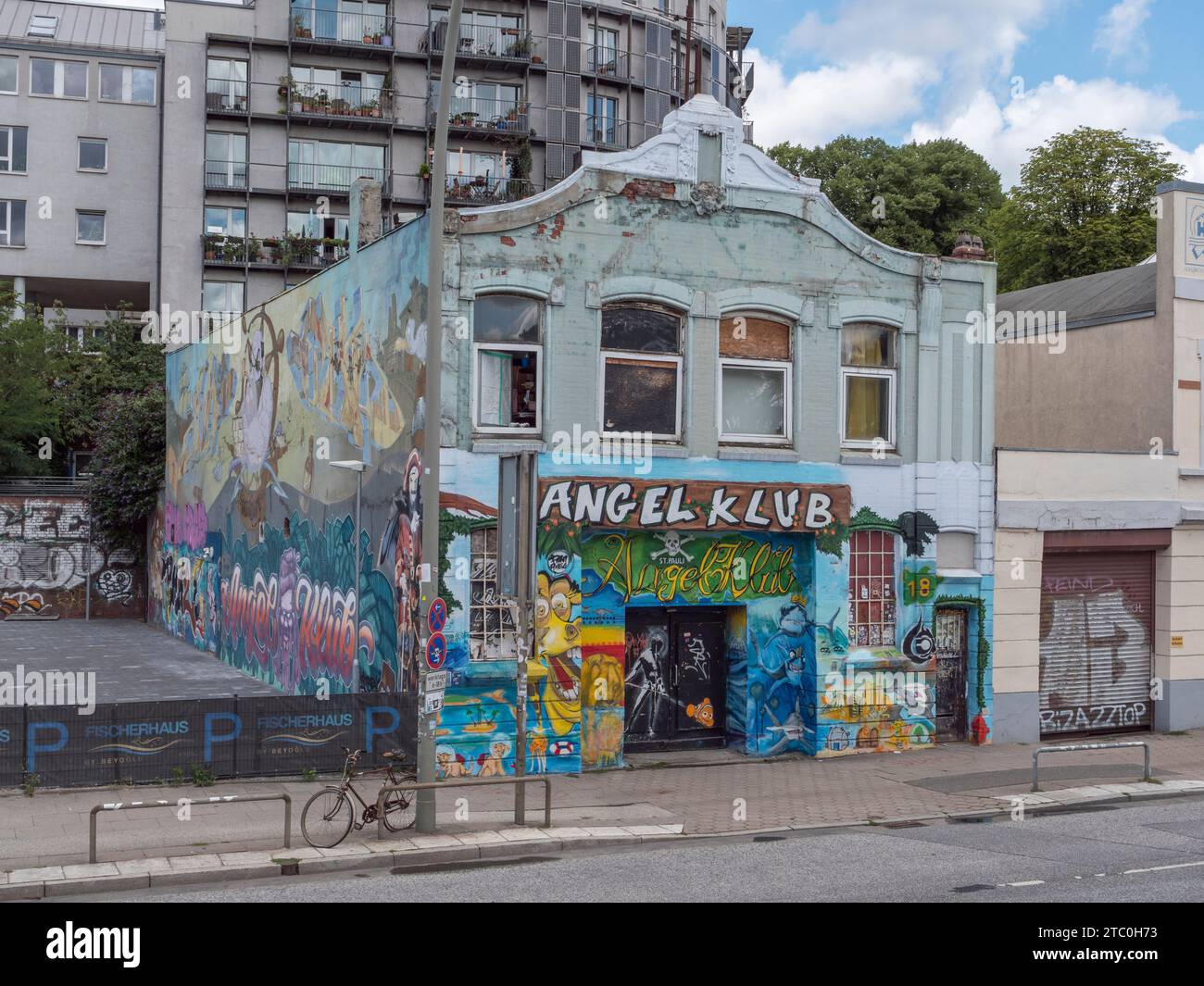 The colourful Angel Club Hamburg Blue House (Angel Klub) night clubon ...