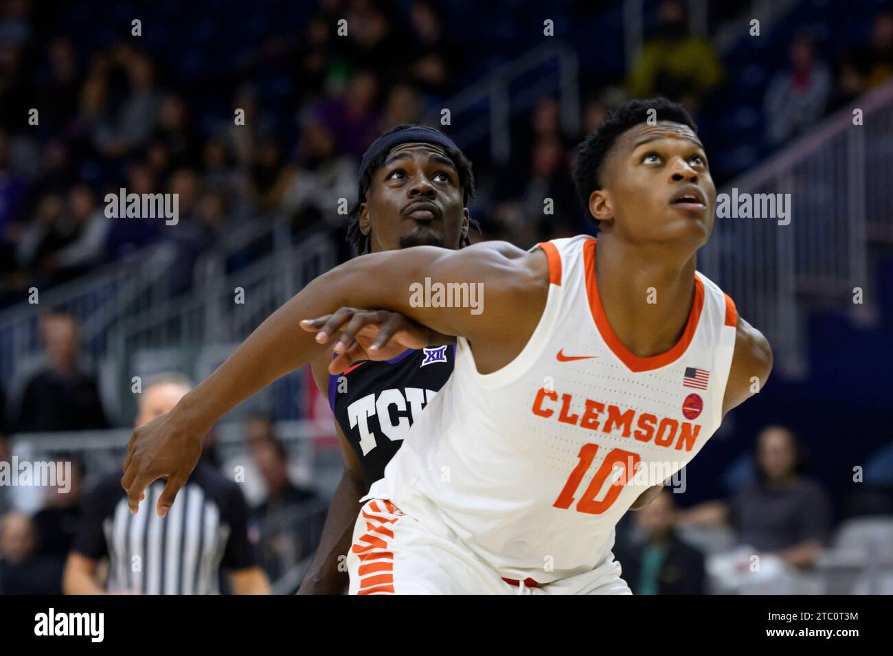 TCU forward Emanuel Miller, left, and Clemson forward RJ Godfrey (10 ...