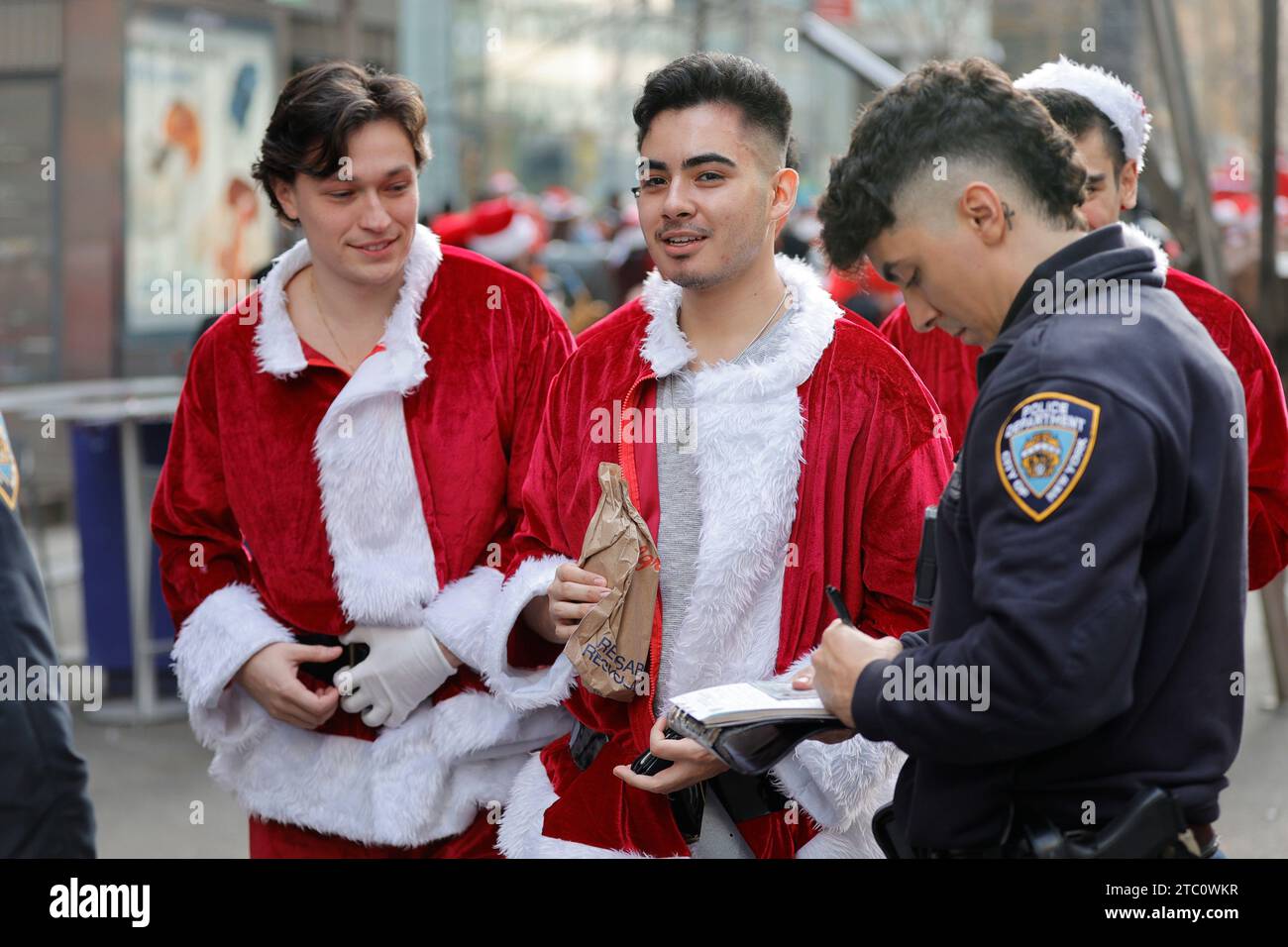 Nypd costume hi-res stock photography and images - Alamy
