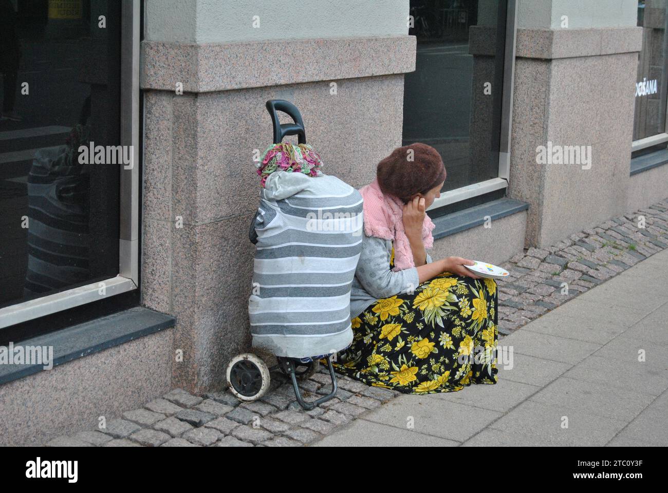 Panhandler hi-res stock photography and images - Alamy
