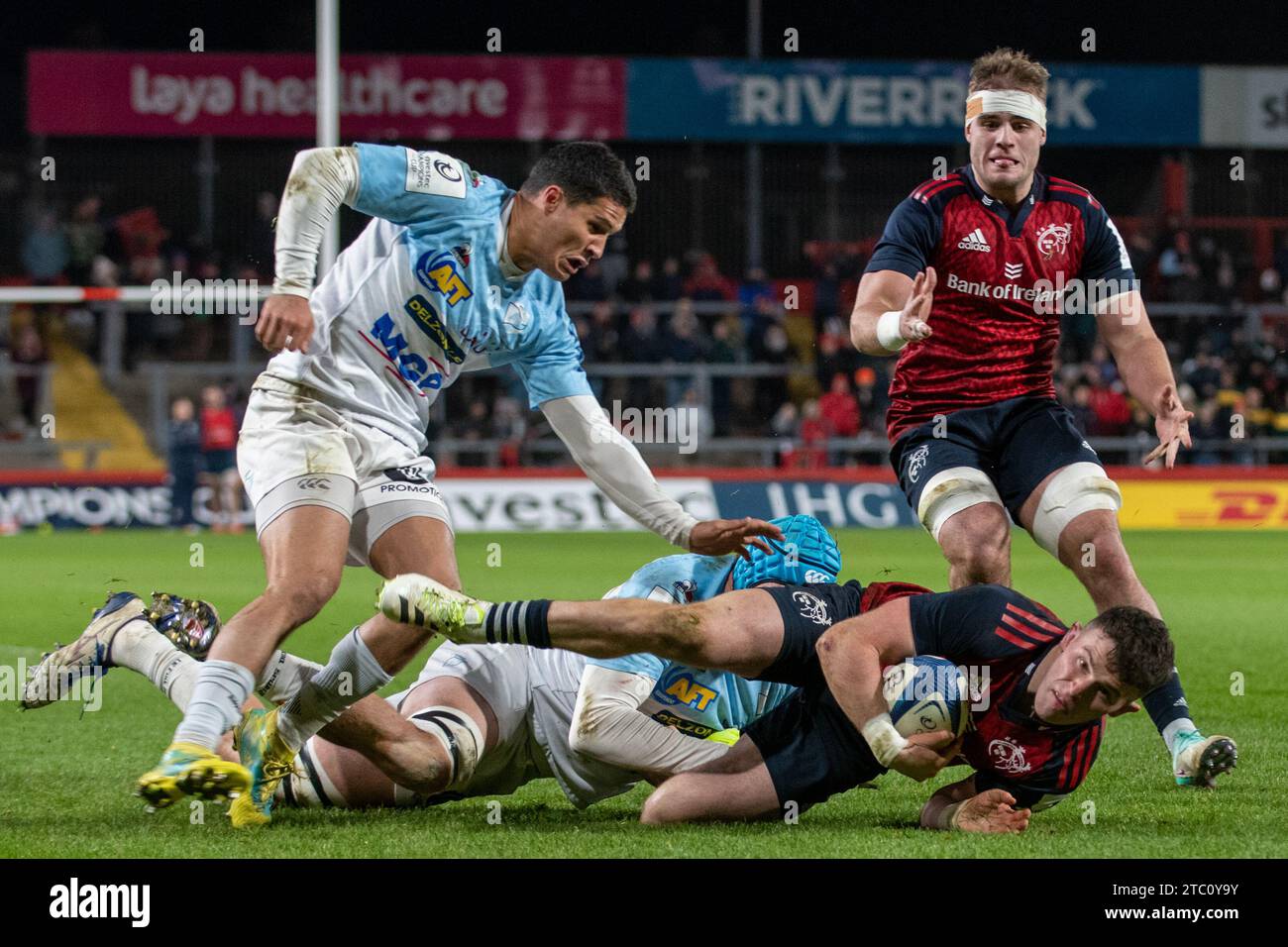 Aviron bayonnas hi-res stock photography and images - Alamy