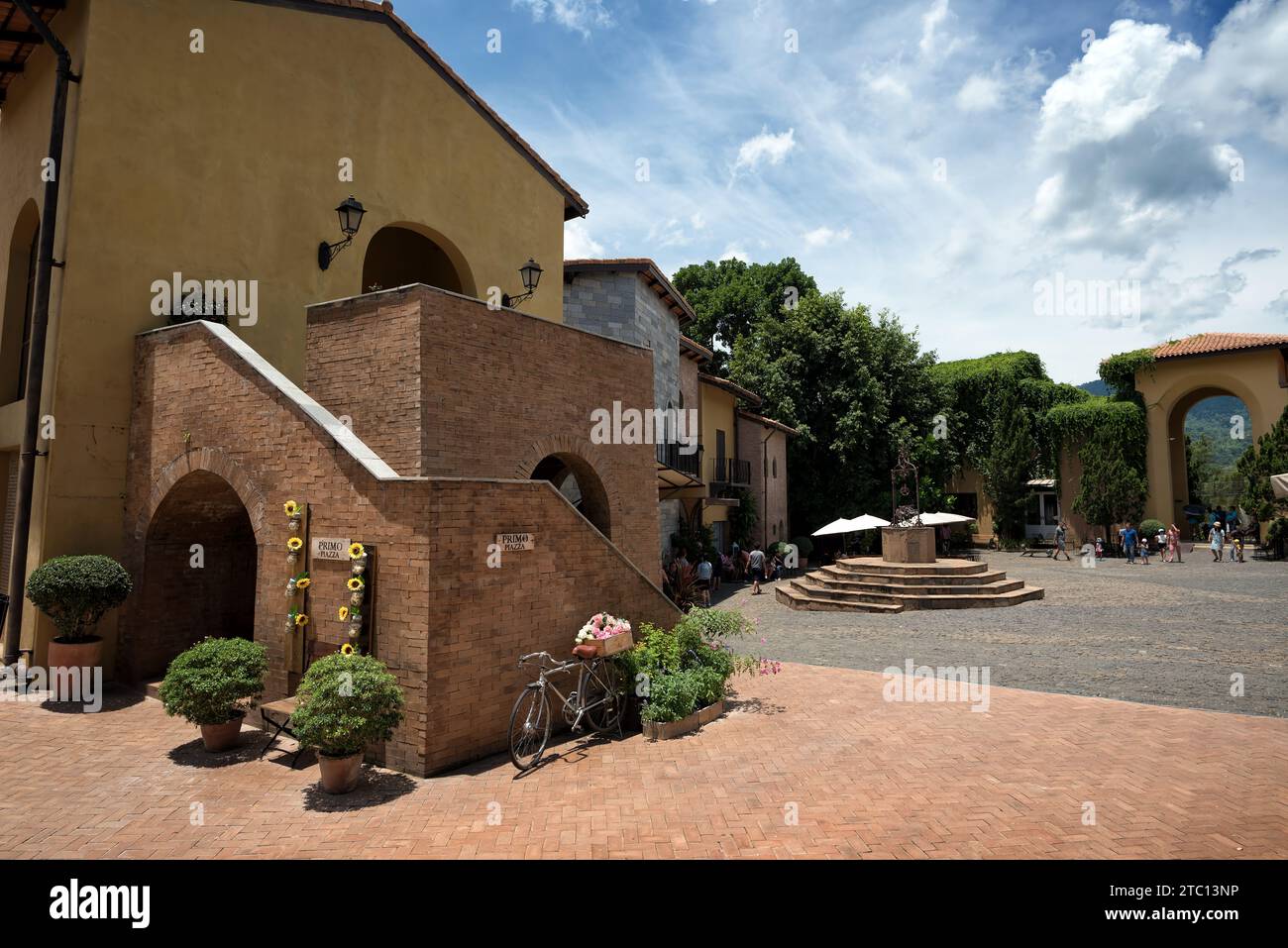 Primo Piazza, Italian architecture in Khao Yai, Thailand - Primo Piazza ...