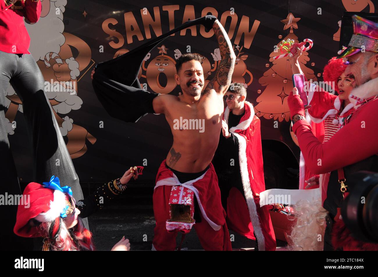 New york bars dance hi-res stock photography and images - Alamy