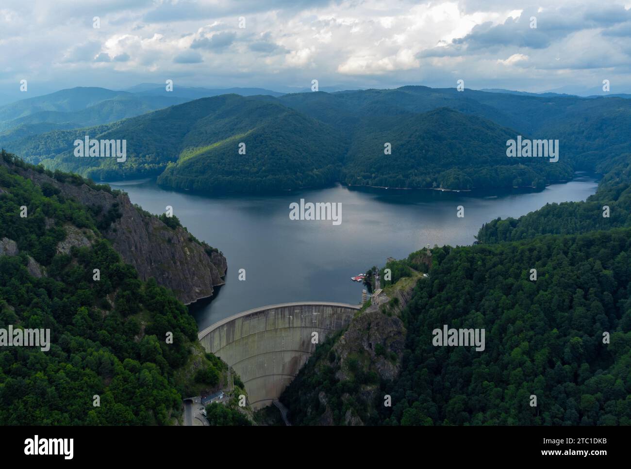 An aerial shot of Vidraru dam in Romania Stock Photo - Alamy