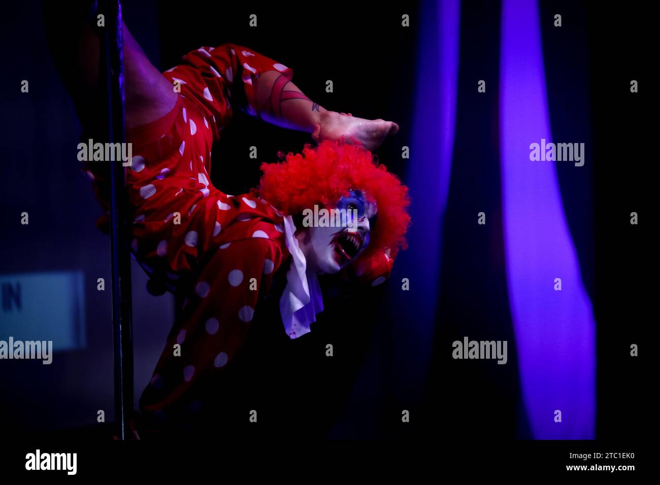 Dolly dagger hi-res stock photography and images - Alamy