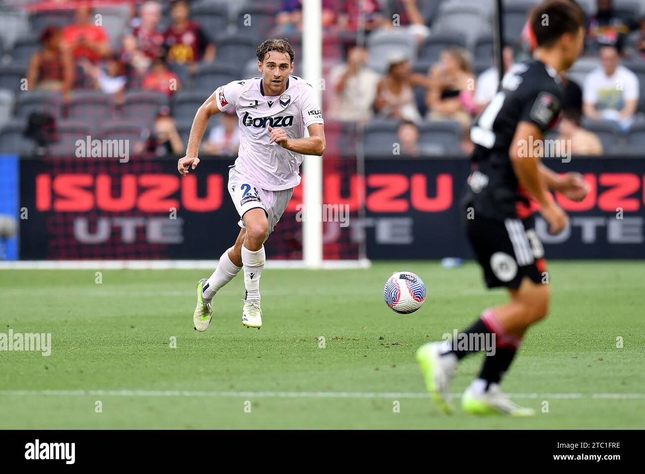 Sydney, Australia. 10th Dec, 2023. Ryan Teague of the Victory controls ...