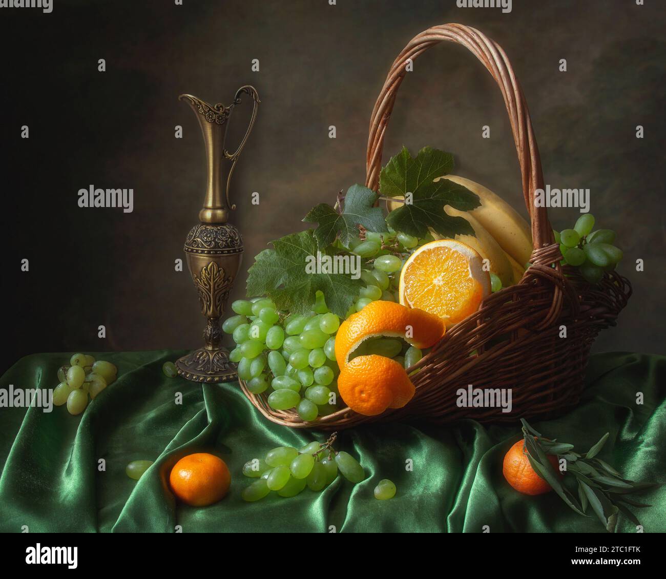 Artistic photos of fruit hi-res stock photography and images - Alamy