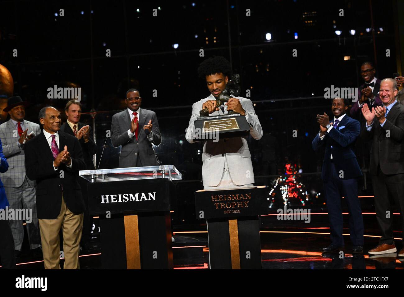 New York, United States. 10th Dec, 2023. LSU quarterback Jayden Daniels ...