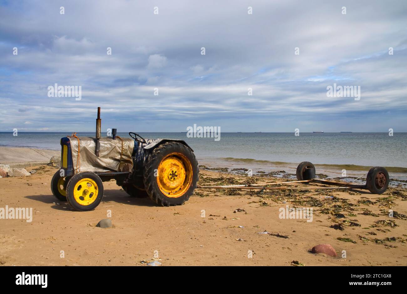 tractors on the beach at redcar cleveland north yorkshire Stock Photo ...