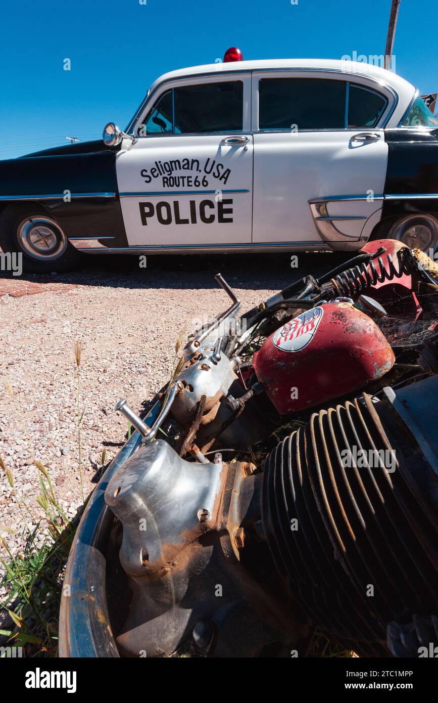 Old rusty route 66 hi-res stock photography and images - Alamy