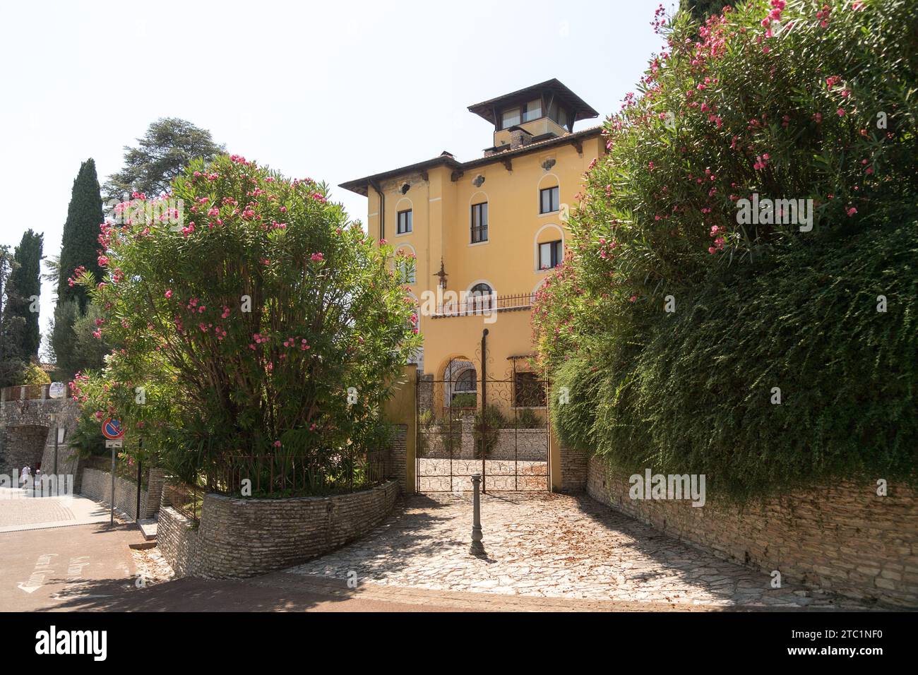 Villa meneghini callas hi-res stock photography and images - Alamy