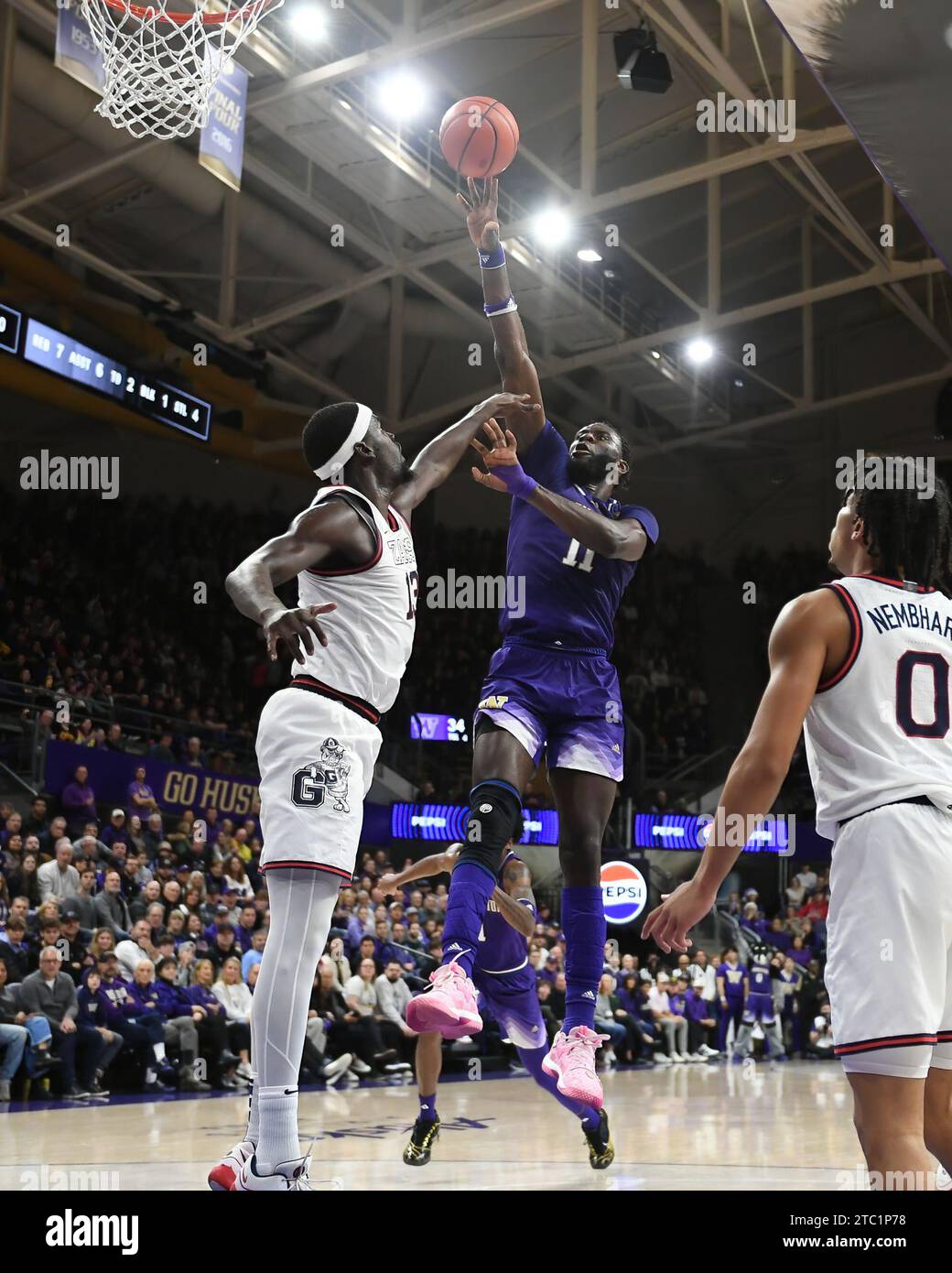 Seattle, WA, USA. 09th Dec, 2023. Washington Huskies center Franck ...