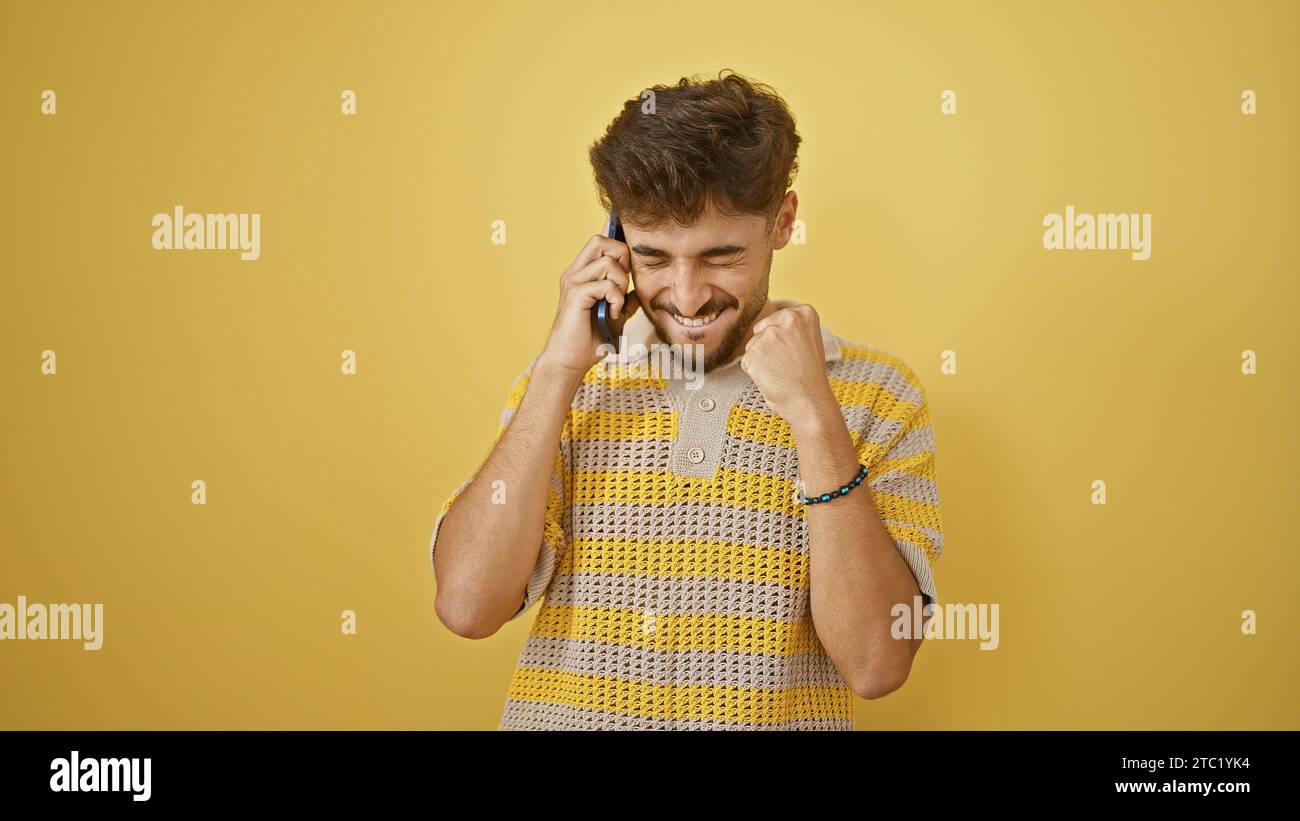 Upbeat young arabian man hi-res stock photography and images - Alamy
