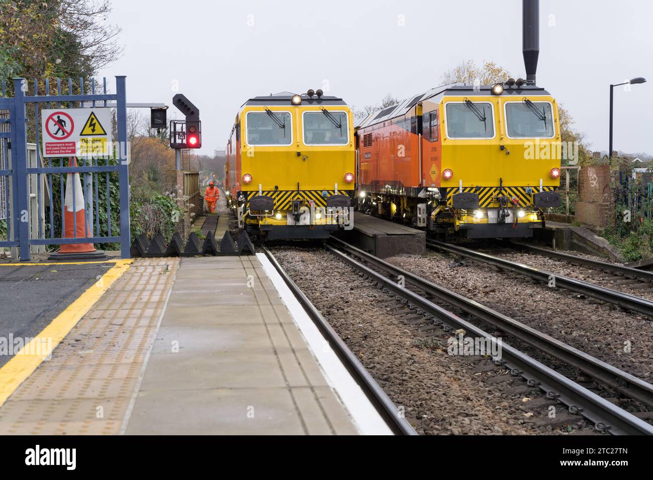 London UK, 10th December 2023. Network Rail is carrying out planned ...