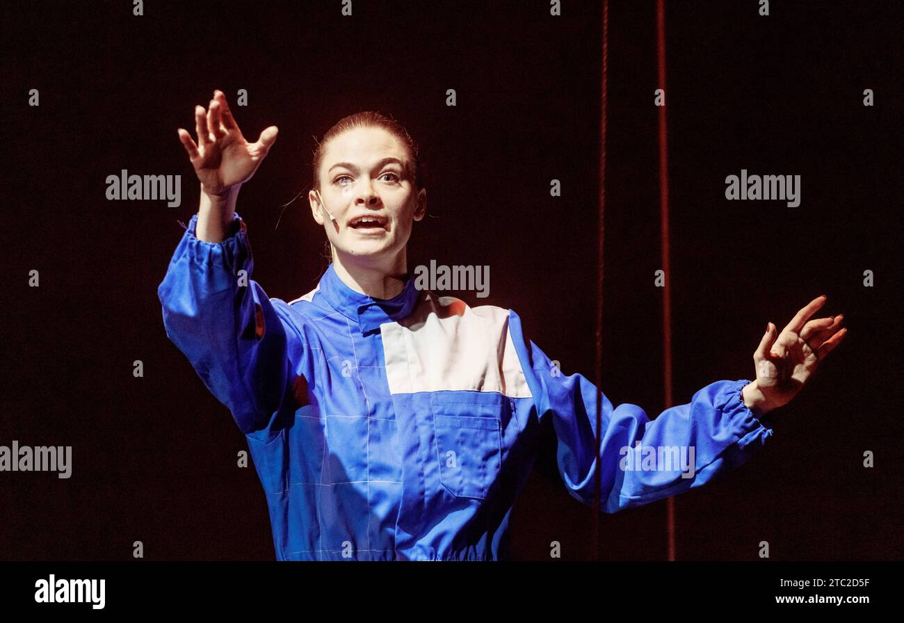 Hamburg, Germany. 10th Dec, 2023. The actress Pauline Rénevier plays ...